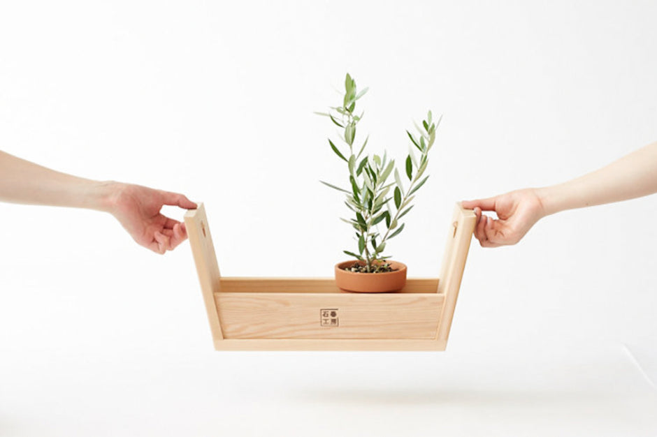 Carry Stool | Outdoor Furniture | Tomoko Azumi | APATO | Melbourne