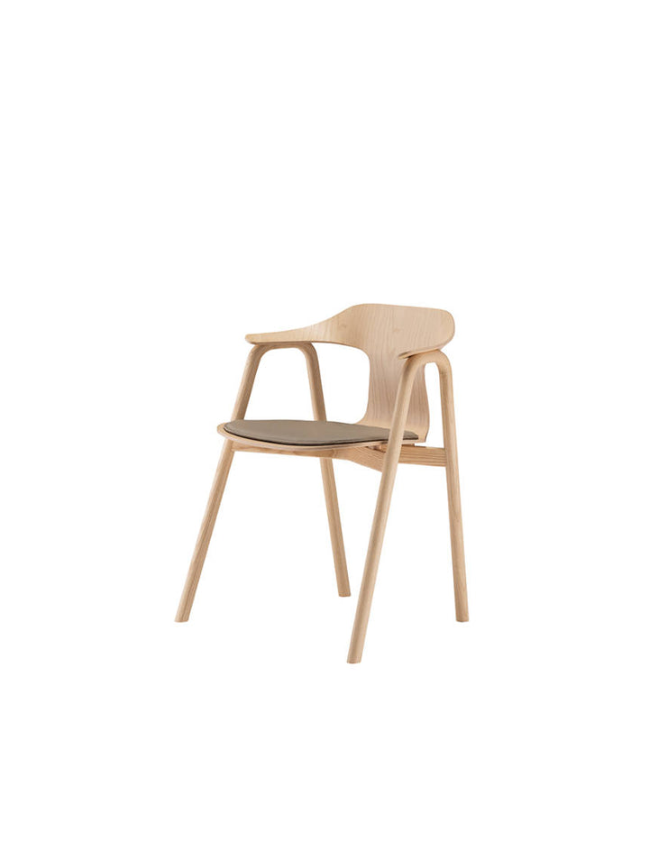 Blanche Lounge Chair | Hoshina | Patrick Norguet | APATO | Richmond